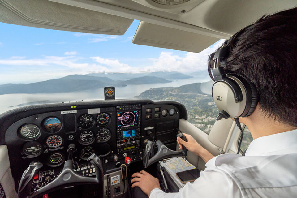 Learn to Fly in Vancouver: Start with your Private Pilot Licence ...